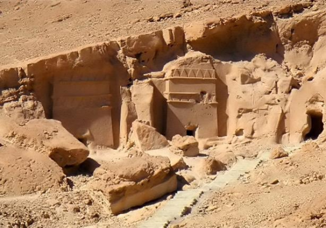 Know the Saudi location where Moses lived, worked for a decade