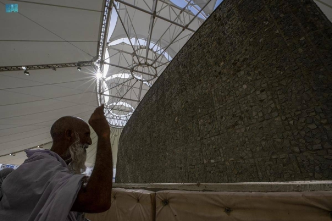 Where do over 100 million Jamarat pebbles go at the end of the stoning ...