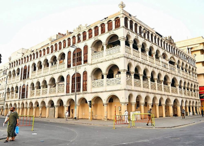 Once hosting the Haram Library in Makkah tells the story of the city